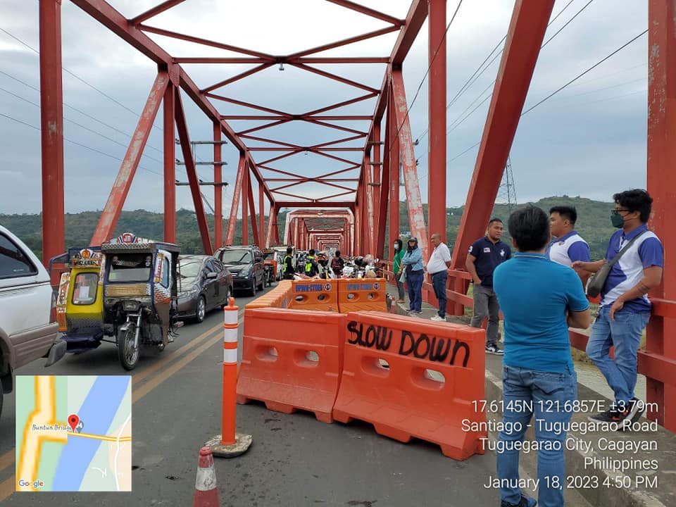 PIA - DPWH inaayos na ang nasirang 'concrete deck' ng Buntun Bridge PIA - DPWH inaayos na ang nasirang 'concrete deck' ng Buntun Bridge
