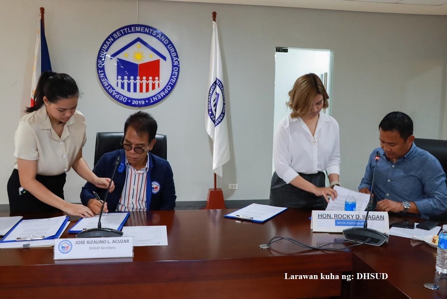 PIA - DHSUD at Mayor Ilagan, lumagda sa MOU para sa programang pabahay ... PIA - DHSUD at Mayor Ilagan, lumagda sa MOU para sa programang pabahay ...