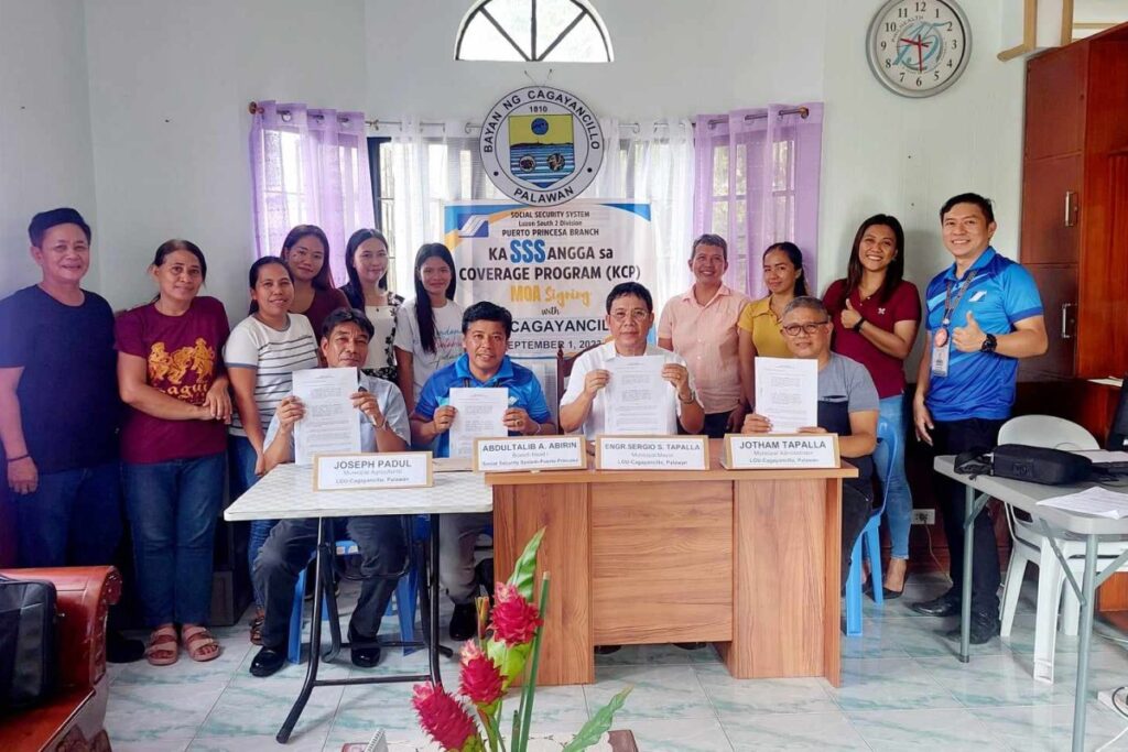 SSS at Cagayancillo LGU, lumagda ng MOA para sa kaSSSanga sa Coverage ... SSS at Cagayancillo LGU, lumagda ng MOA para sa kaSSSanga sa Coverage ...
